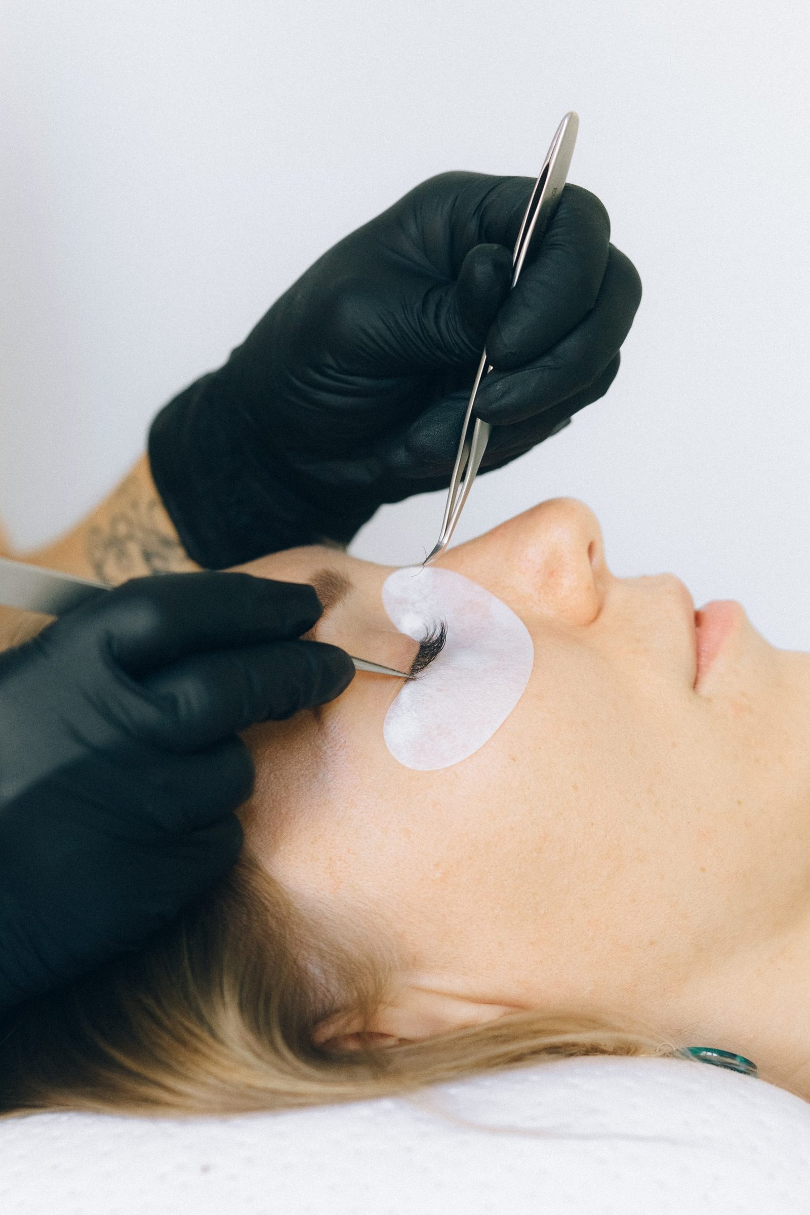 Mums And Dads Under The Knife How To Talk To Teenagers About Cosmetic 